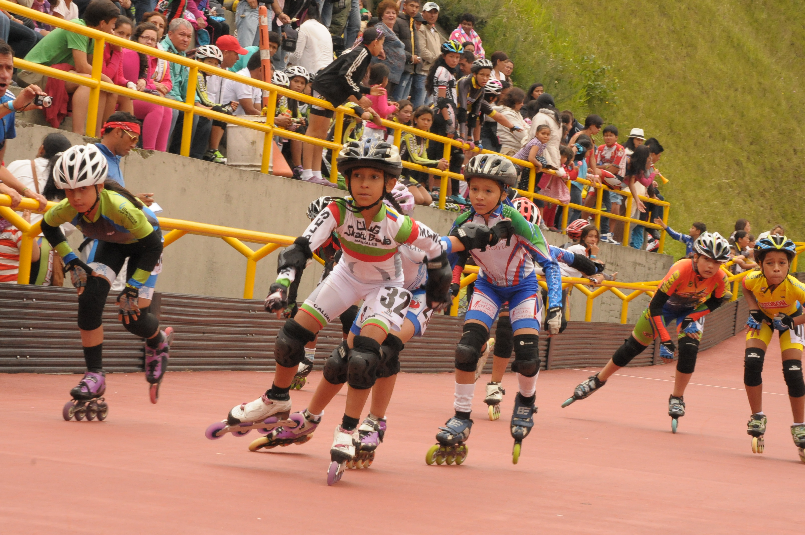 Patinan por sus primeros logros